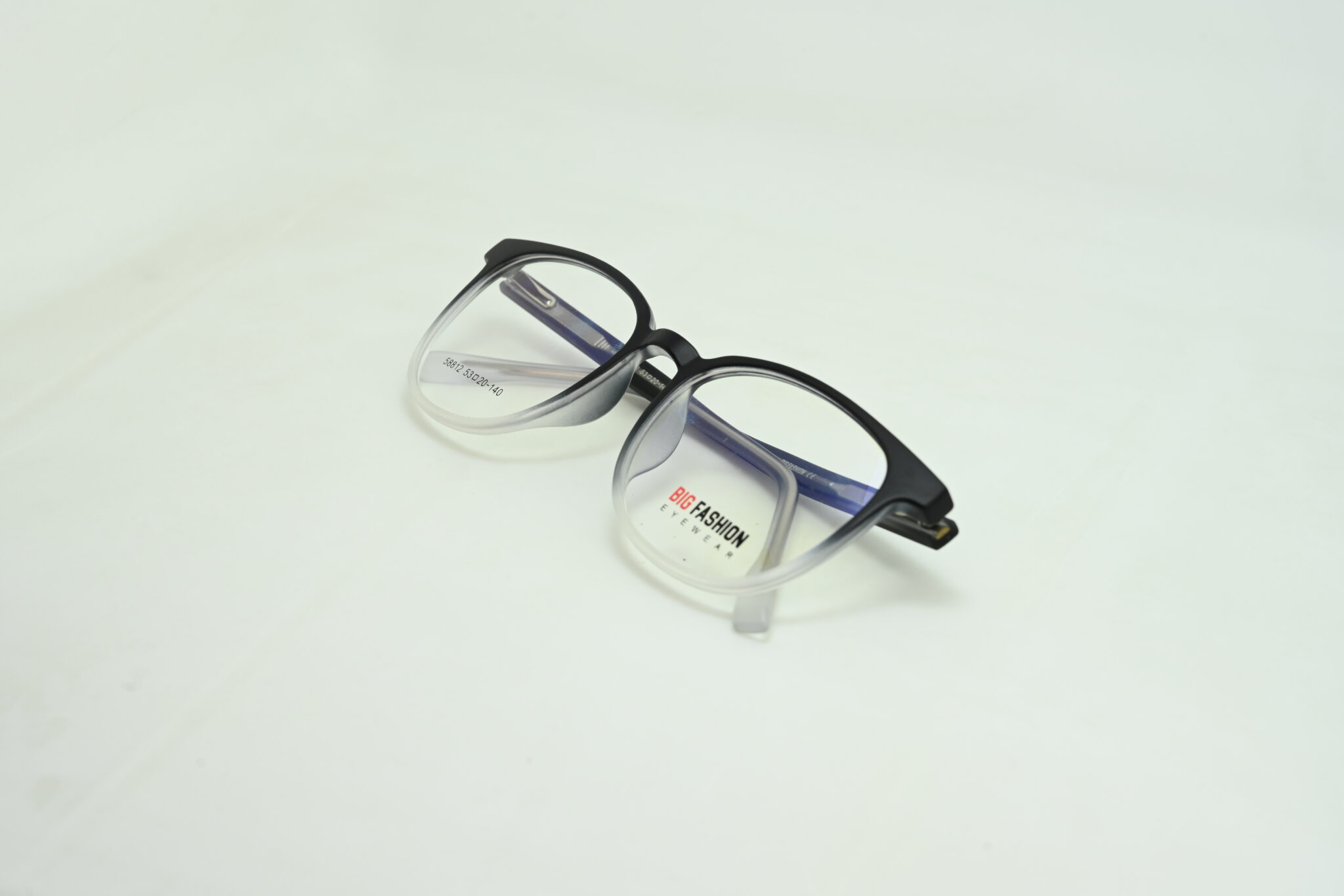 Best Prescription Frame Glasses for Style and Comfort - Tilganga ...